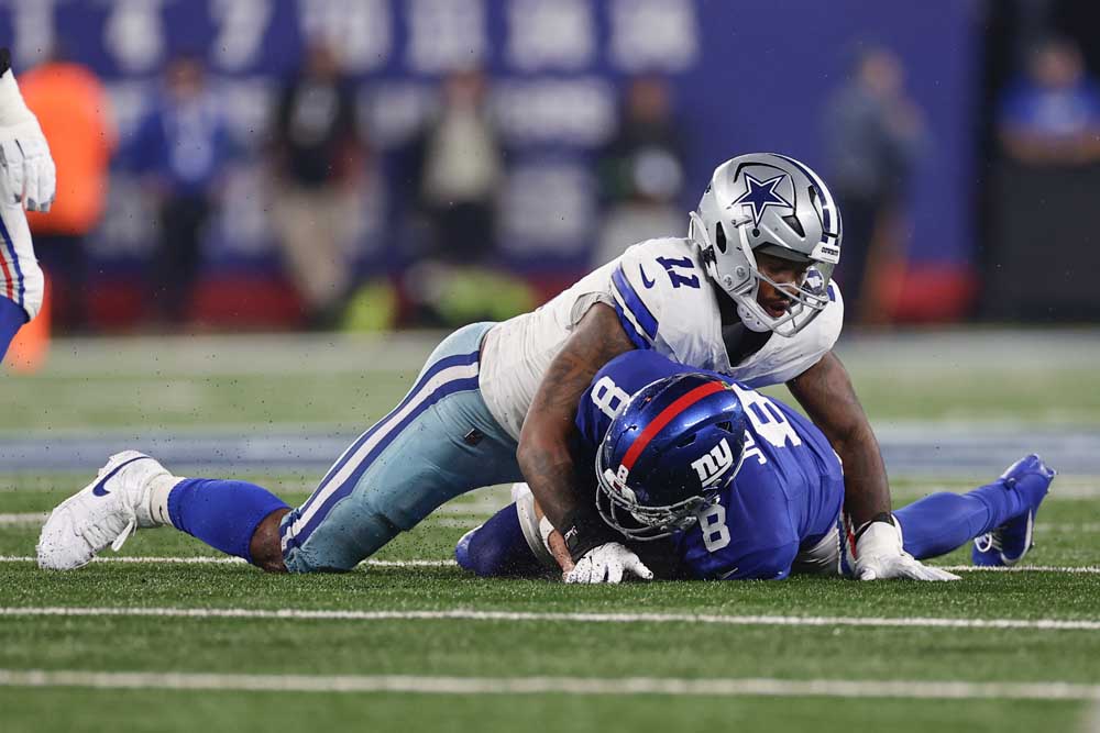 Cowboys hammer sloppy Giants, 40-0 | Tyler Morning Telegraph