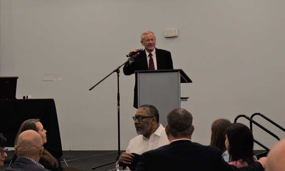 Former Kilgore coach Mike Vallery inducted into ETCA Hall of Honor ...