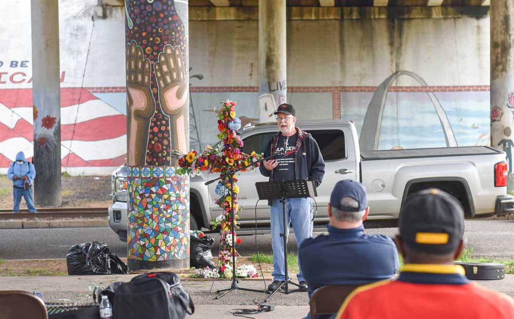 Tyler barber serves others, brings hope over Easter weekend | Tyler ...