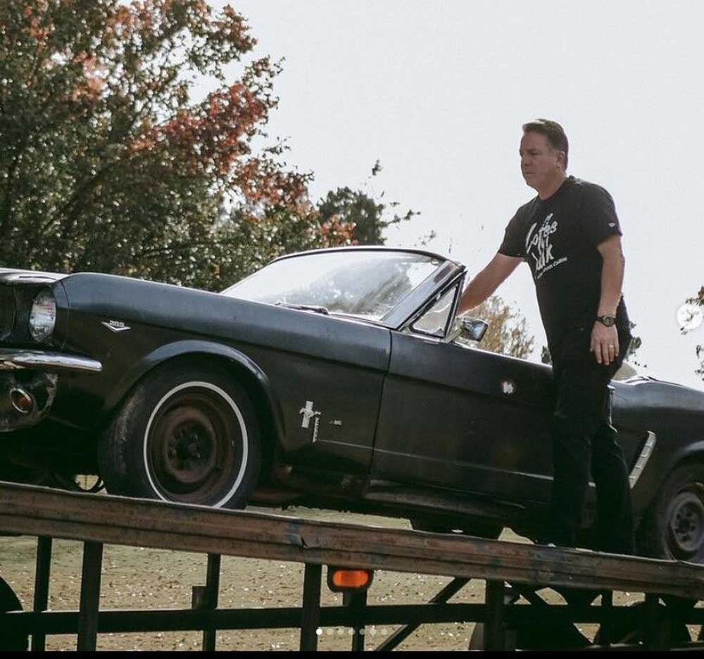 YouTube famous car flipper visits East Texas to buy classic cars ...