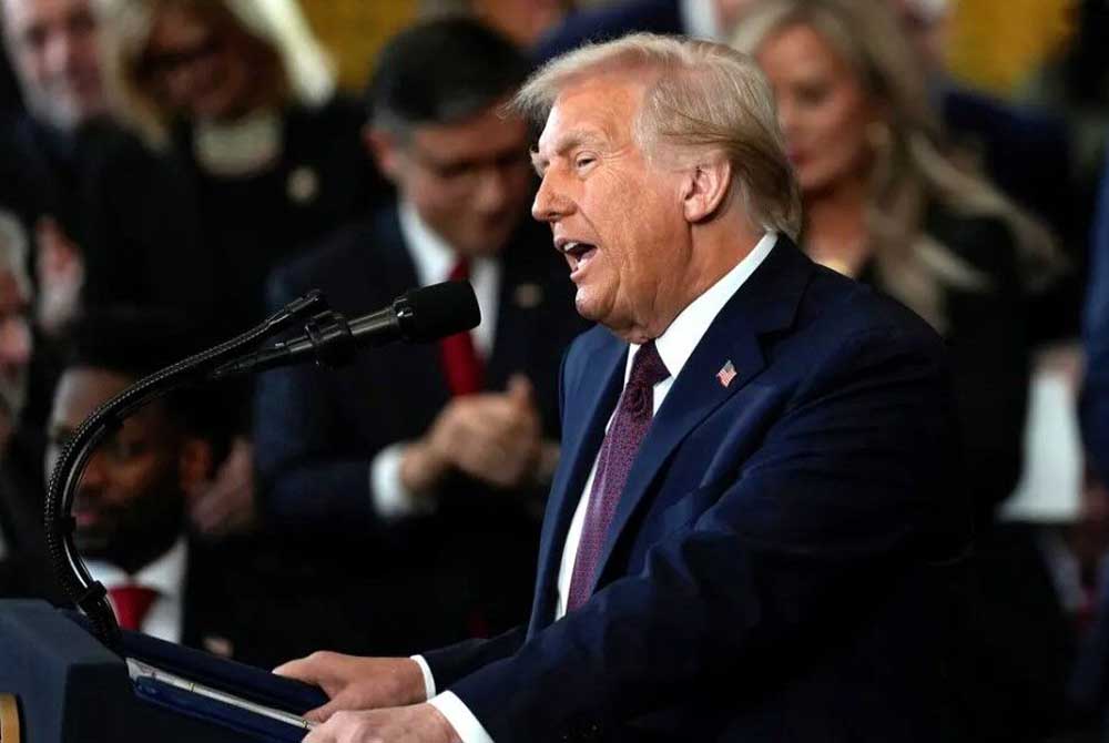 Trump praises Abbott at inauguration, promises to militarize border and ...