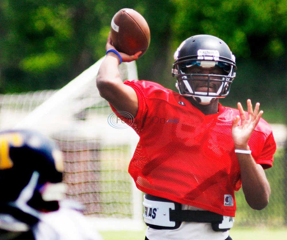 Apaches searching for receivers | Tyler Morning Telegraph