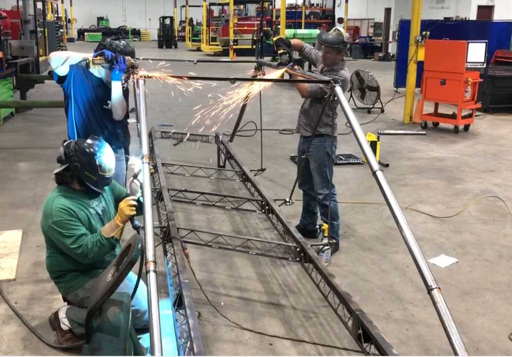 UT Tyler’s Houston Engineering Center team takes honors in bridge ...