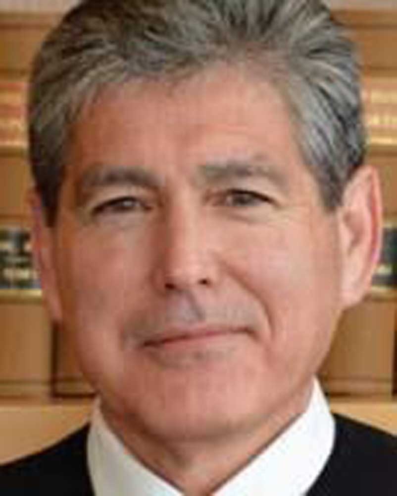 Judge, calm in court, taking a hard line on splitting families | Tyler ...