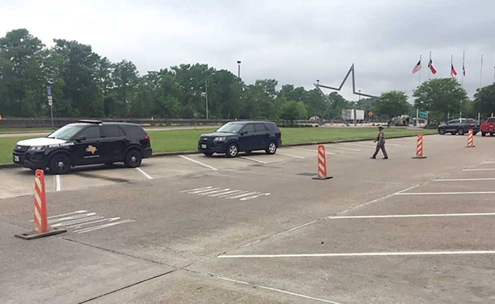 Texas state troopers begin stopping, screening motorists from Louisiana ...