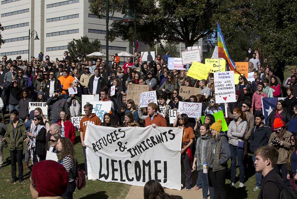 Gov. Greg Abbott, a Catholic, draws criticism from Texas’ Catholic ...