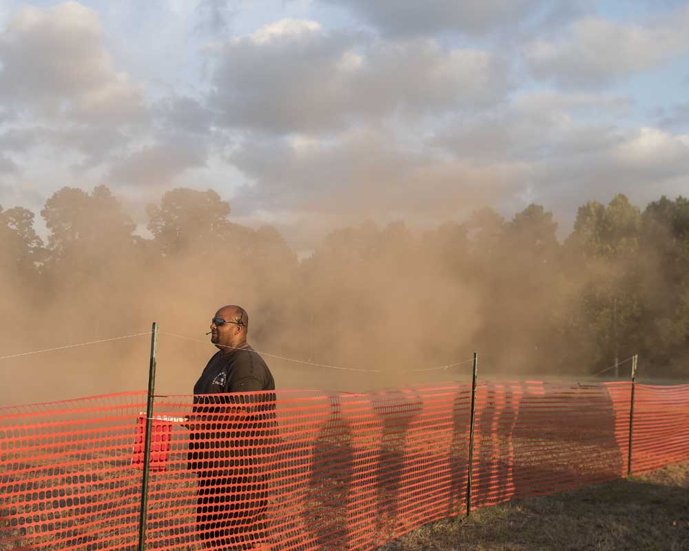 Council member under fire for tweet of noose photo calling for violence ...