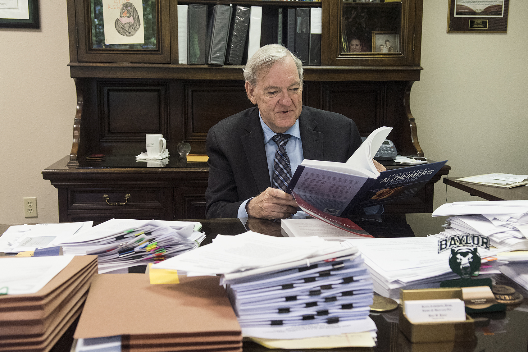 Tyler attorney faces Lewy Body Dementia diagnosis with curiosity ...