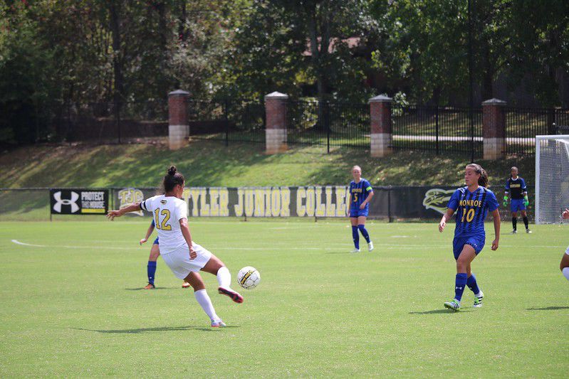 Tyler Junior College’s Dunlop honored; Apache Ladies cruise | Tyler ...