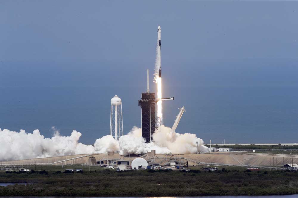 TJC Science Center Director calls SpaceX launch ‘historic moment for ...