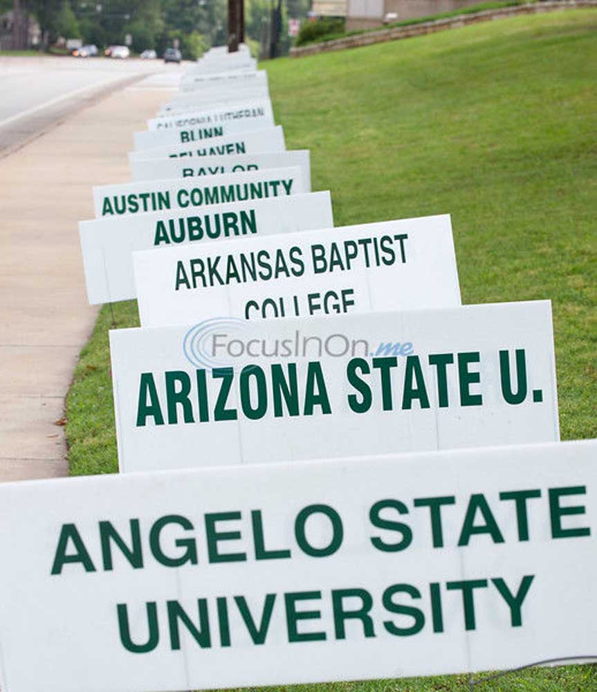 Gorman displays signs for graduates | Tyler Morning Telegraph