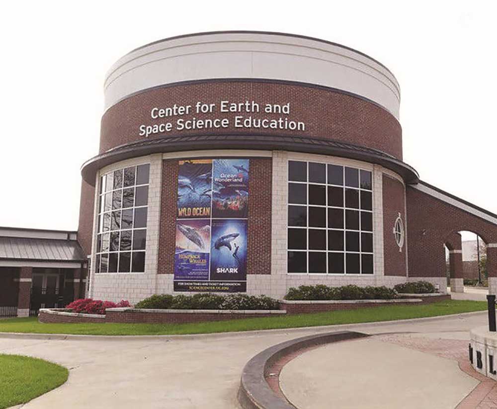 TJC’s science center to host lunar eclipse viewing party, ‘Love Under ...