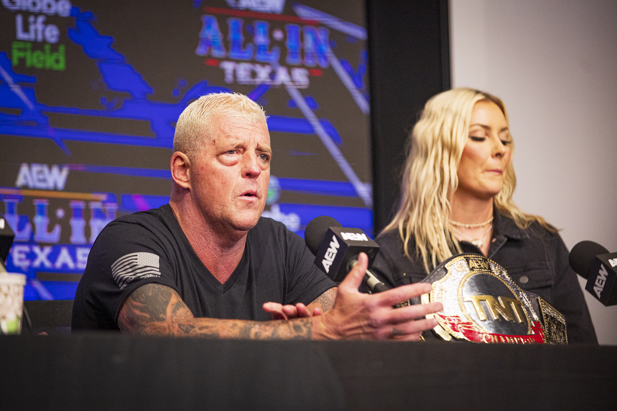 Dustin 3 Belts: Rhodes wins TNT Championship, 1st singles title in AEW ...