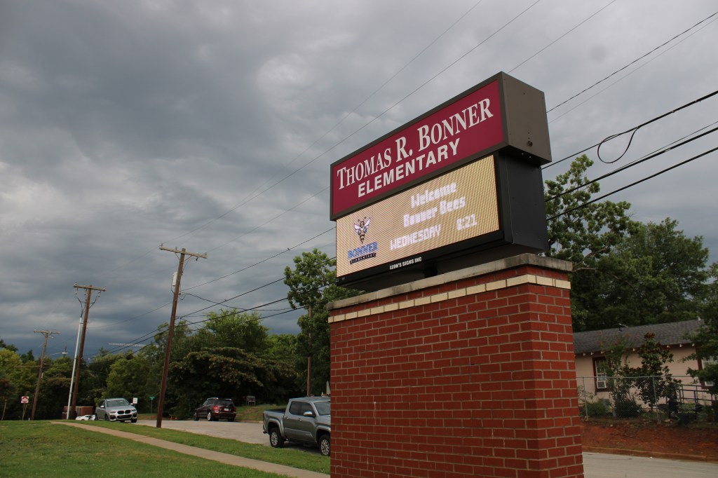 Bonner Elementary kicks off new school year as thriving hive ...