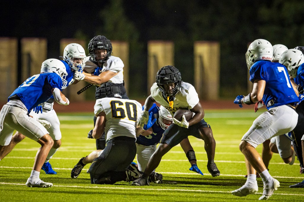 Bullard, Malakoff compete in scrimmage | Tyler Morning Telegraph