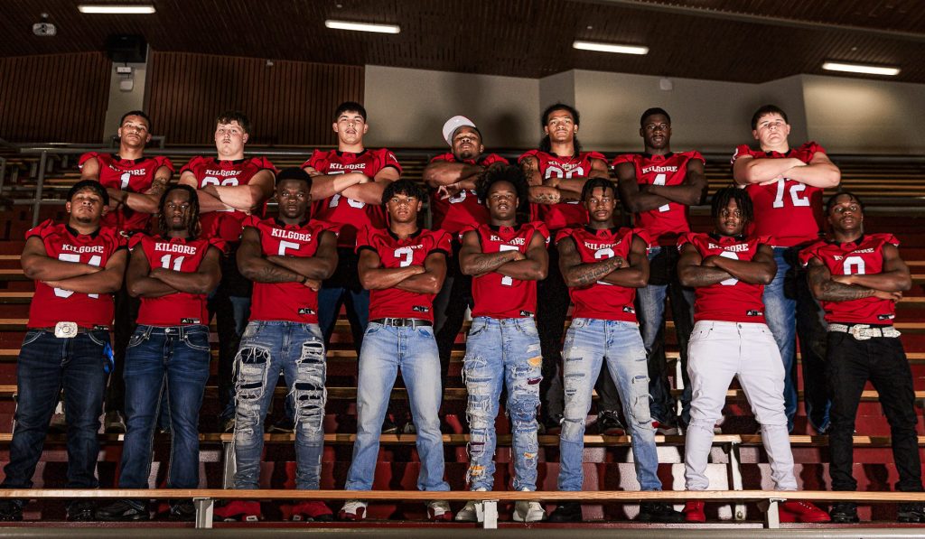 Kilgore holds on against rival Henderson, 27-12 | Tyler Morning Telegraph