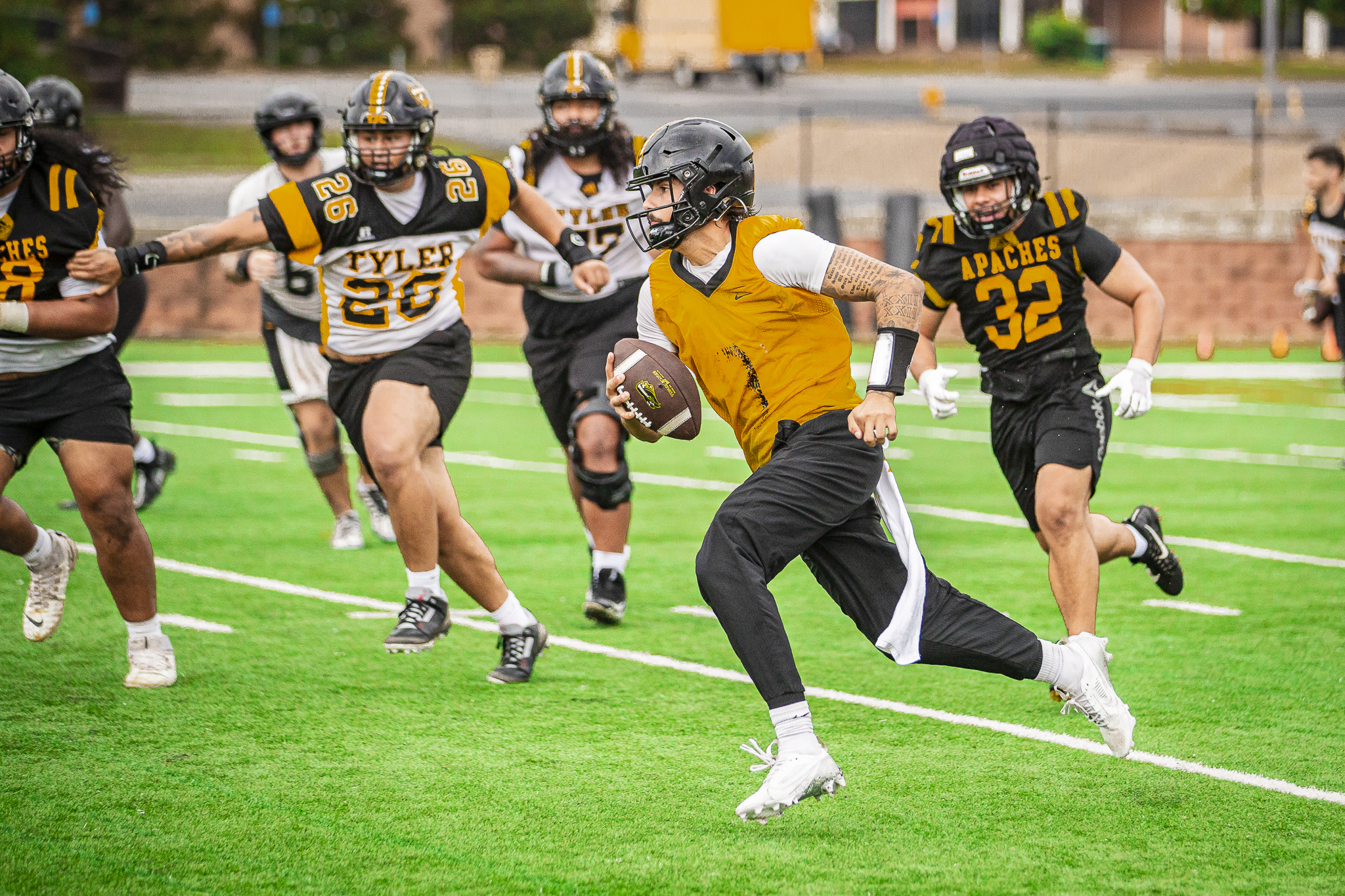 Apaches open football season with Kansas squad | Tyler Morning Telegraph