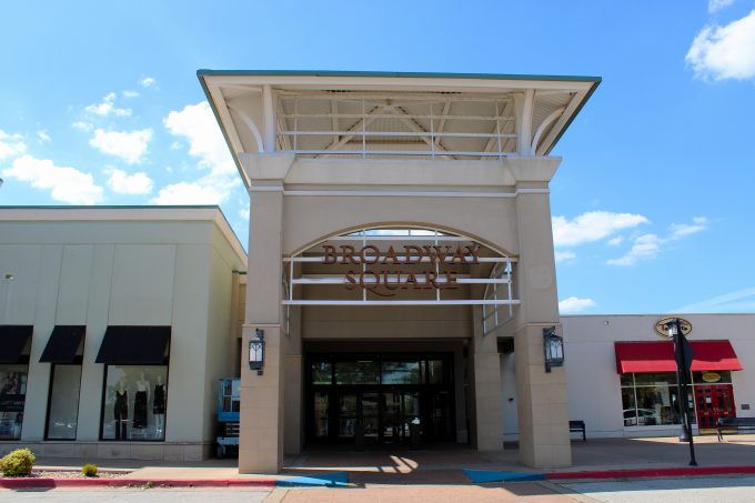 Tyler’s Broadway Square mall to host holiday job fair; Cavender’s ...