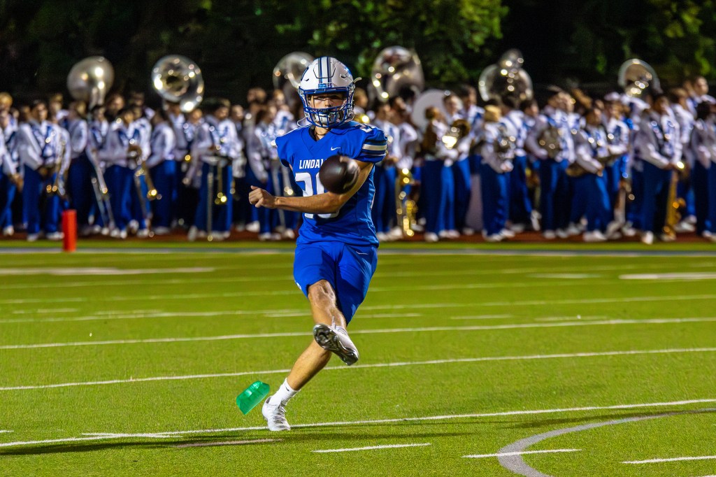 Lindale, Athens, Tyler players earn football honors | Tyler Morning ...