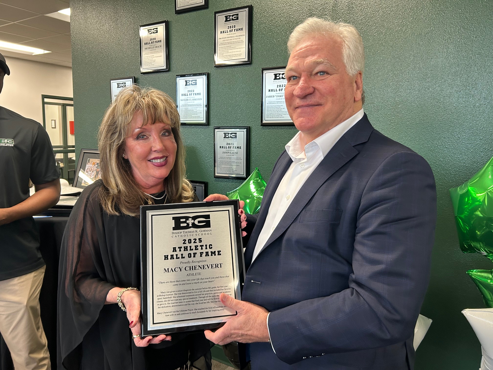 Macy, Cheneverts inducted into Bishop Gorman Athletics Hall of Fame ...