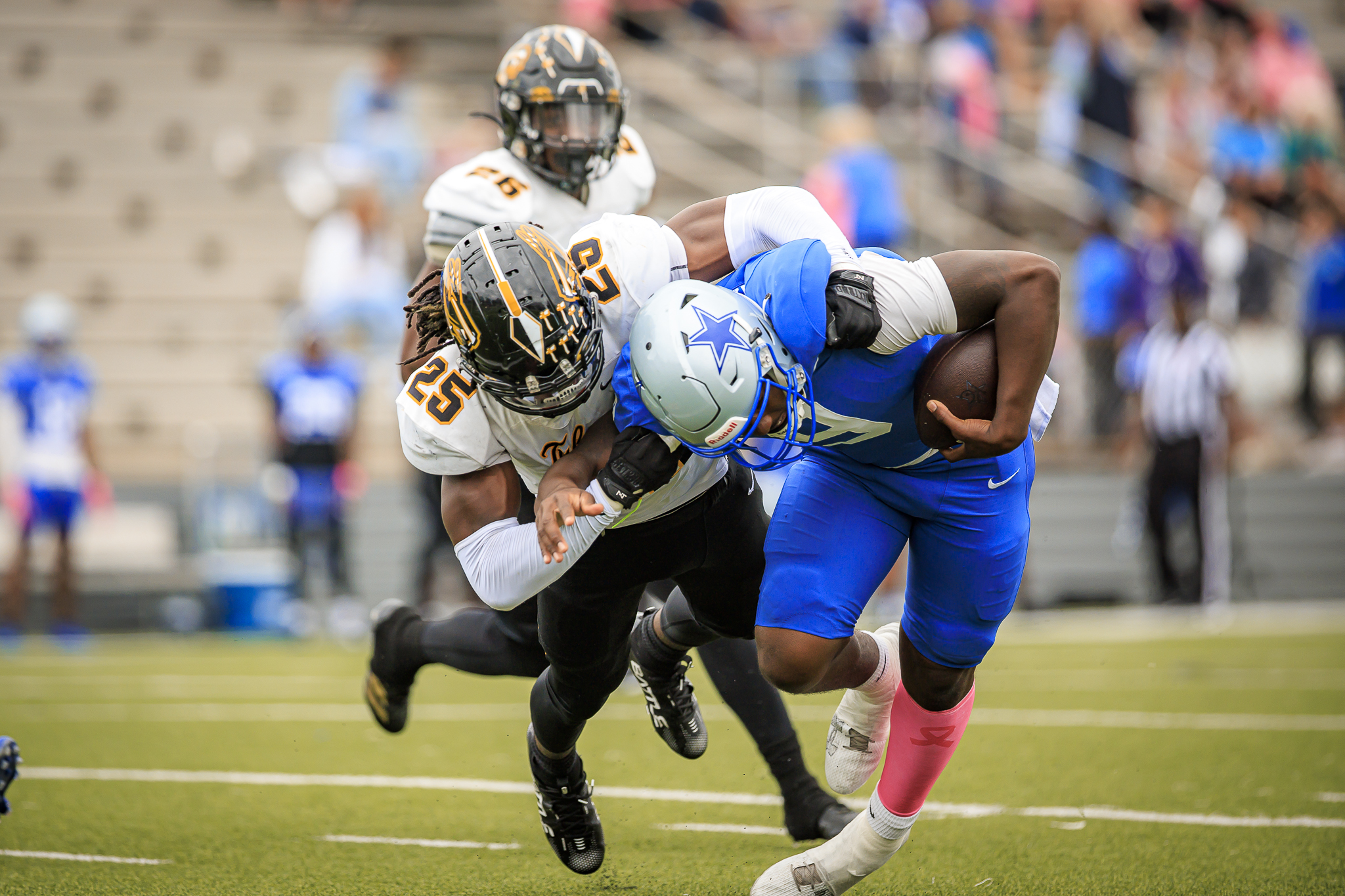 Winning Ugly: Apaches stay unbeaten with a victory over rival Kilgore ...
