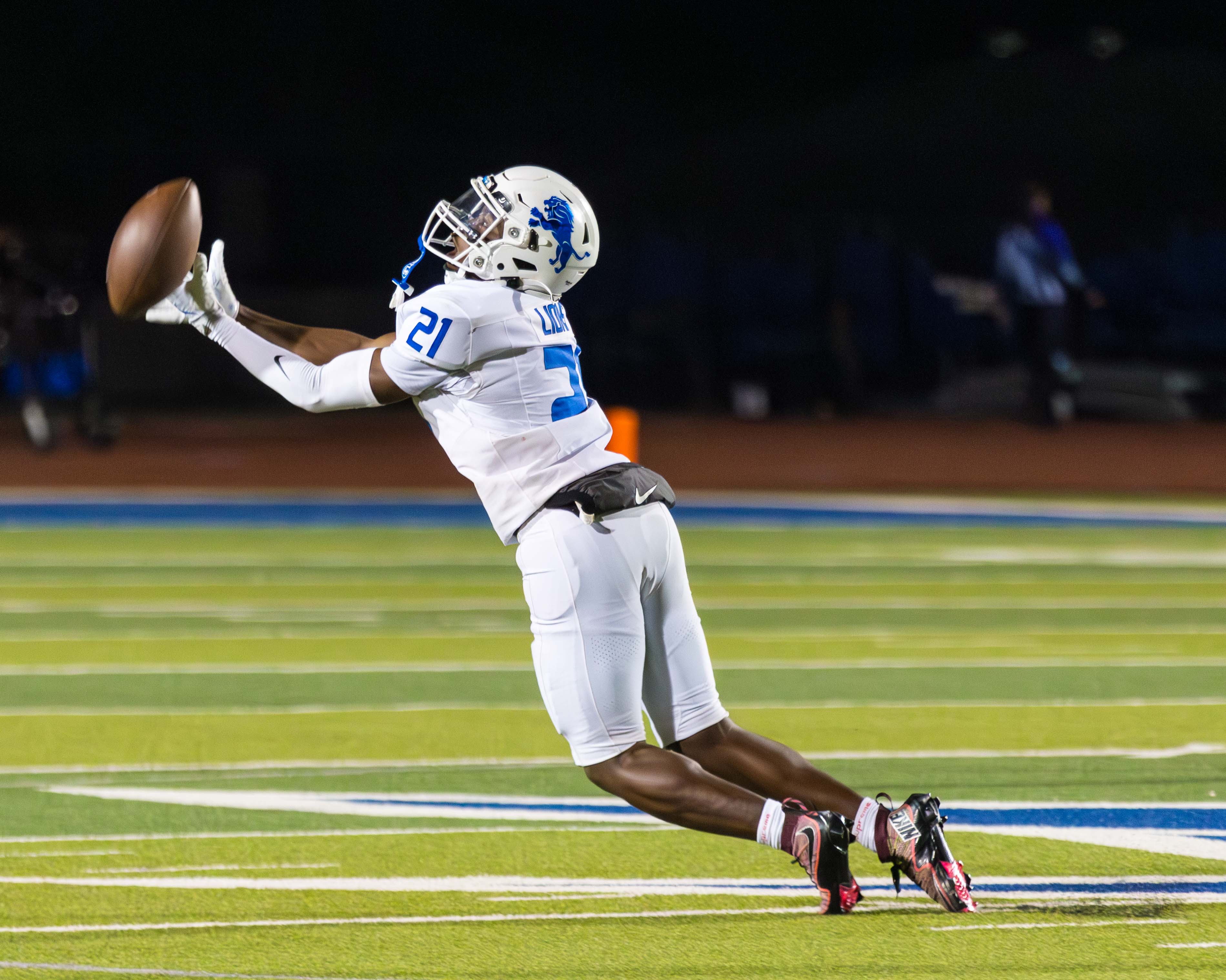 Lions capture 17-16 win over Joshua | Tyler Morning Telegraph