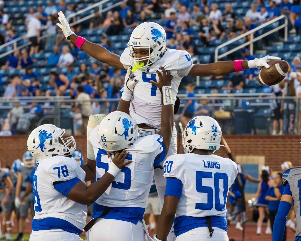 Lions capture 17-16 win over Joshua | Tyler Morning Telegraph