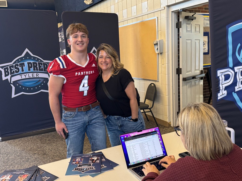 Best Preps Tyler fall photo shoot celebrates nominees for 2026 | Tyler ...