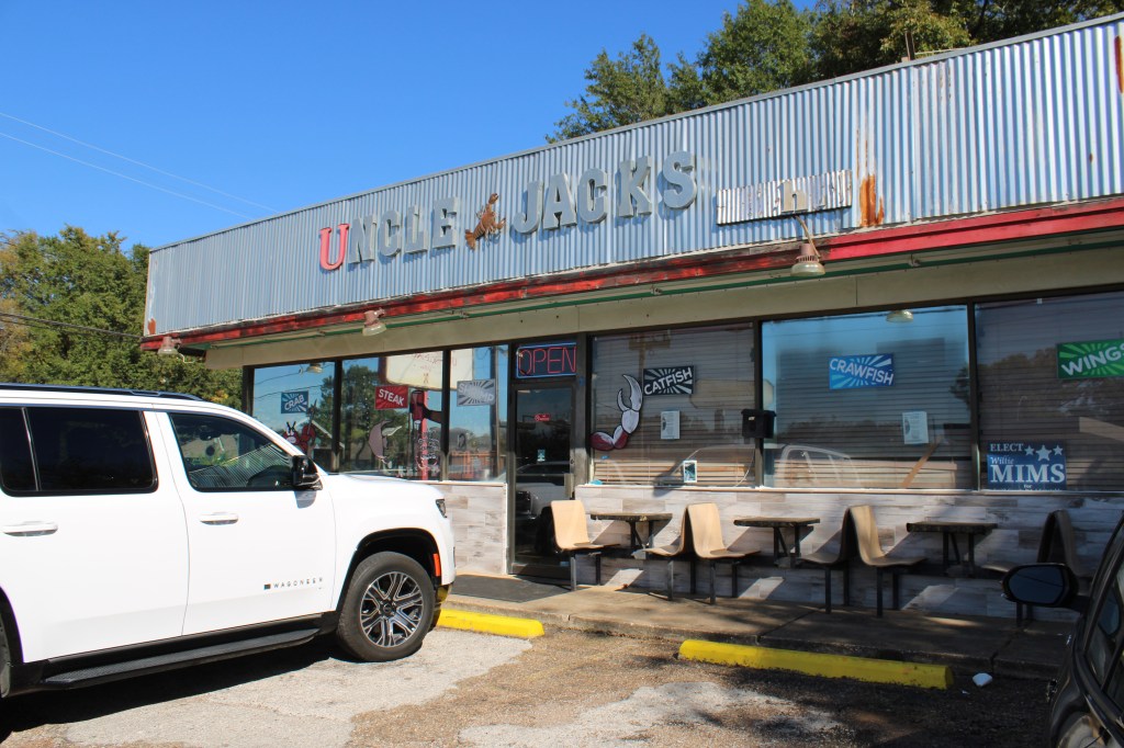 Meet faces behind counters of small businesses in Tyler area: Uncle Jacks, Brady’s Coffee ...