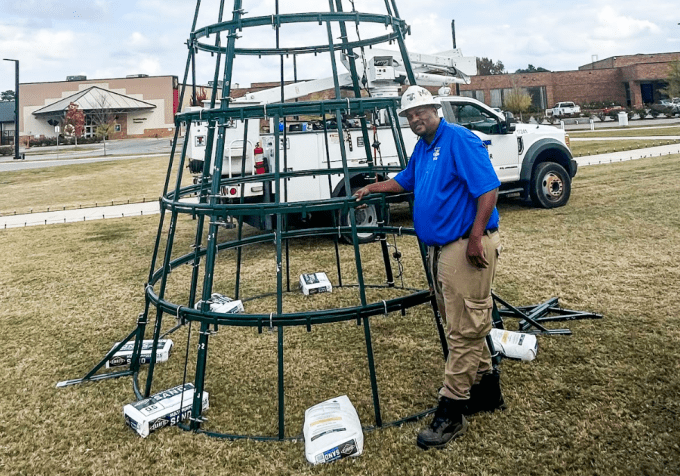 Rose City Christmas Parade, city tree lighting change venues due to ...