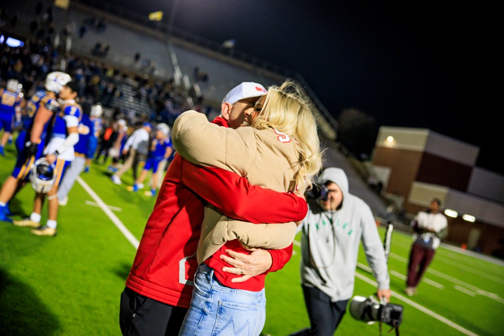 No. 1 Carthage clamps down on No. 3 Brock for 49-21 victory on Scott Surratt’s birthday | Tyler ...