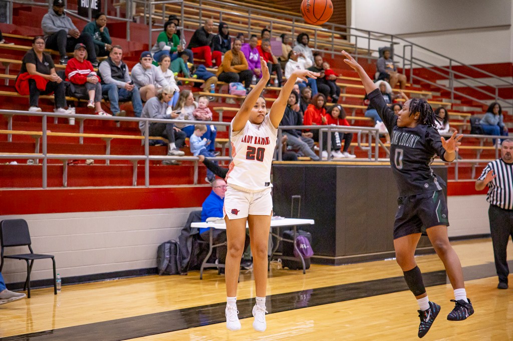 Girls Basketball Notebook: Tyler Legacy’s Zareya Ceasar takes weekly ...