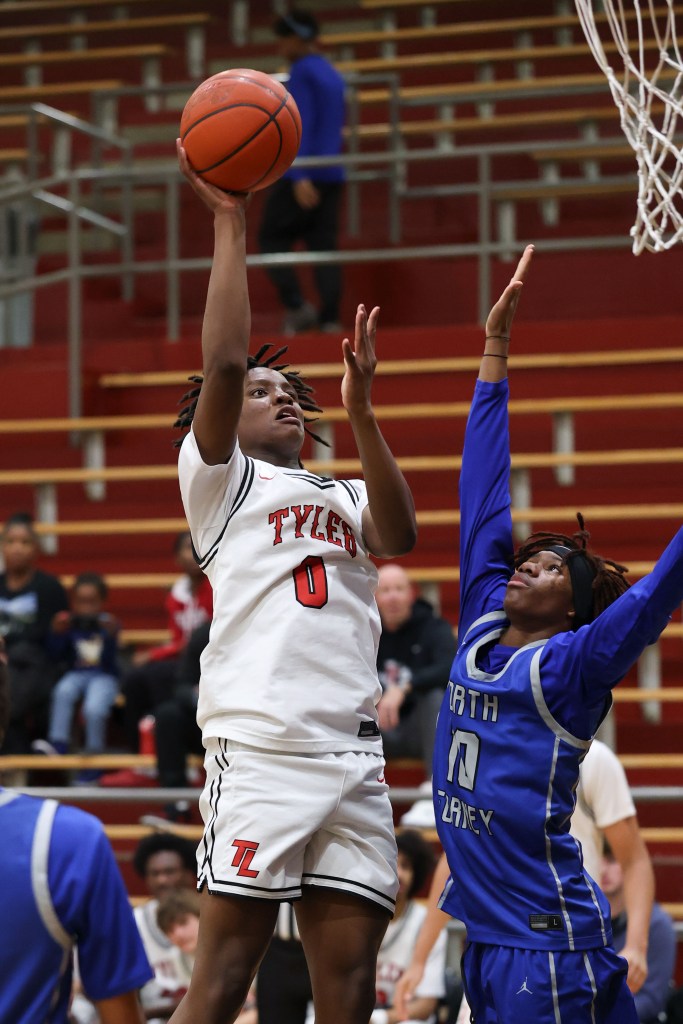 Tyler Legacy dominates North Forney, 68-29 | Tyler Morning Telegraph