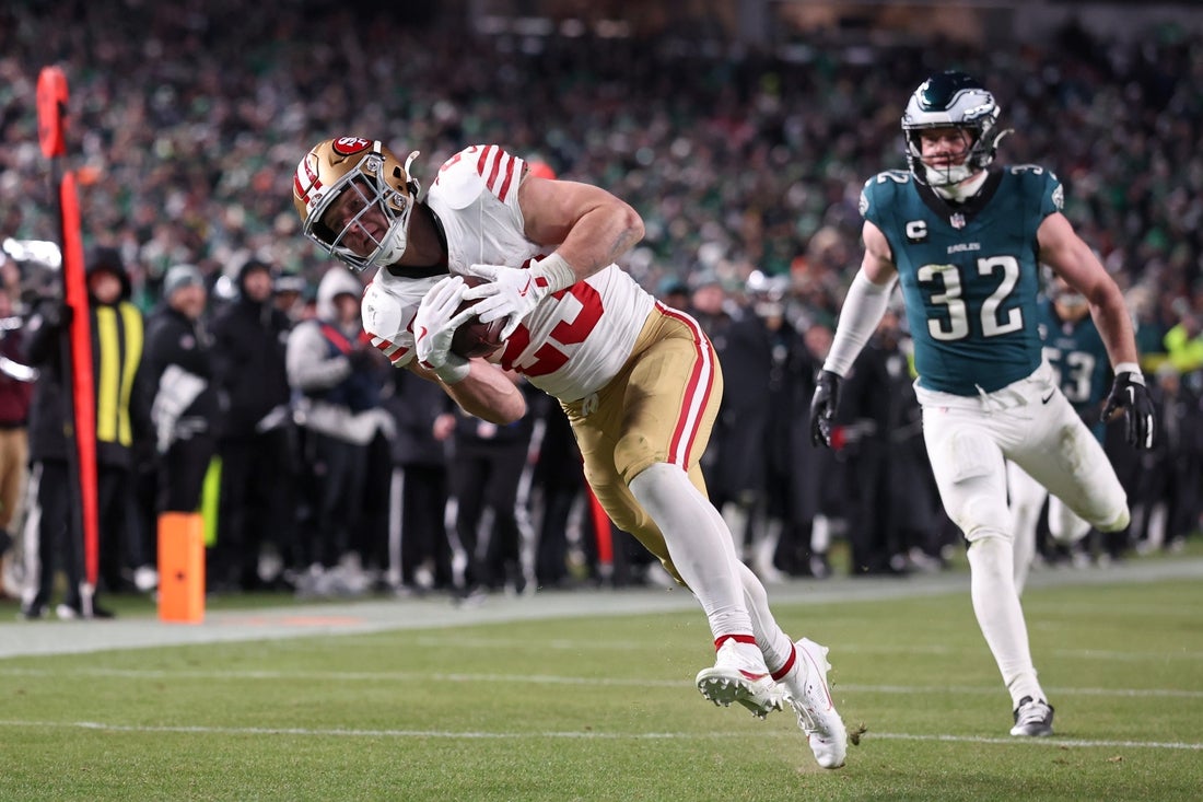 49ers battle past defending champ Eagles in wild-card showdown | Tyler ...