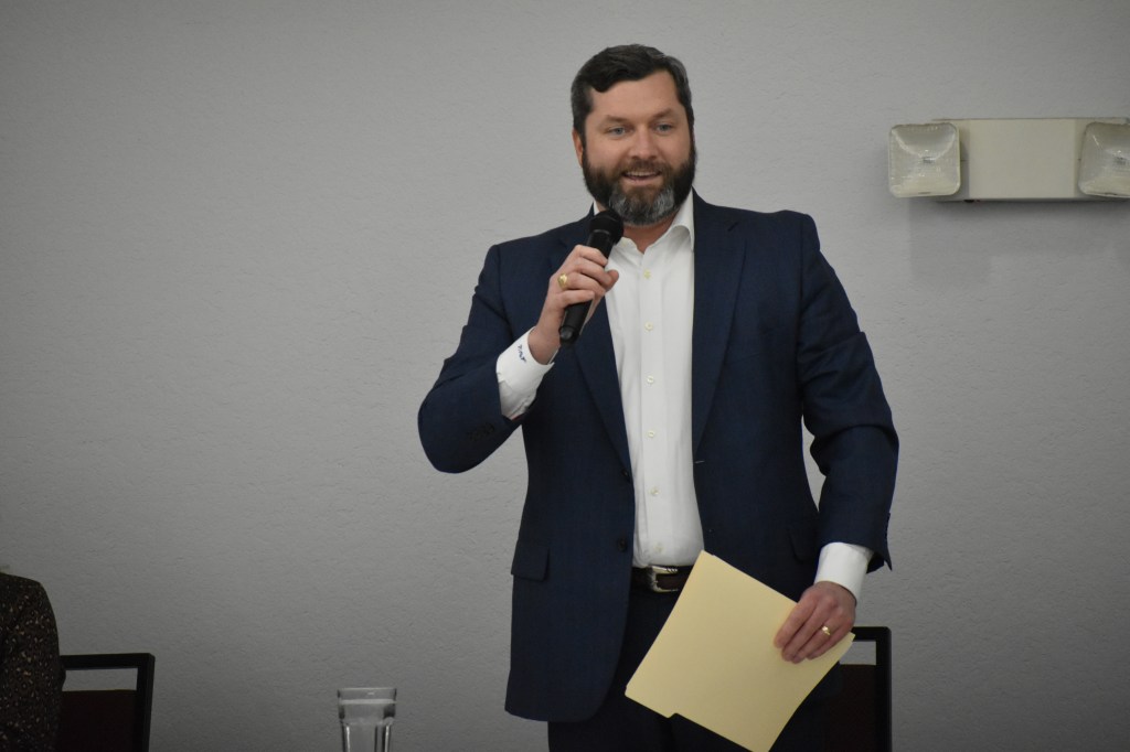 Smith County Precinct 2 candidates discuss campaign priorities during ...