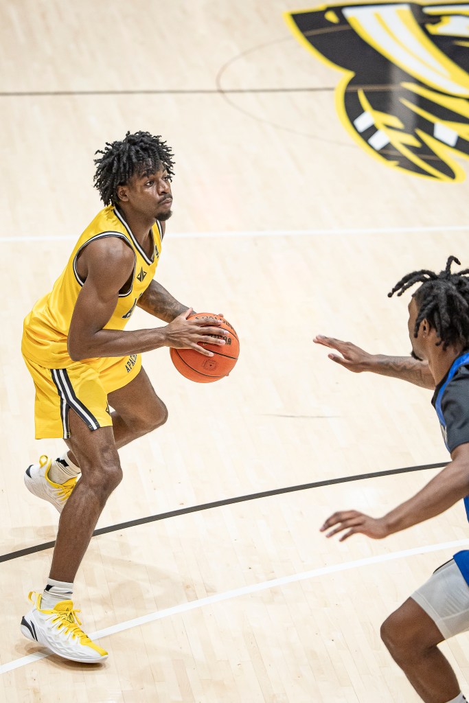 TJC Apaches rally past Blinn | Tyler Morning Telegraph