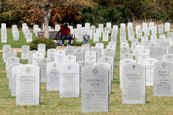 Cornyn sponsors legislation allowing body of alleged serial killer to ...